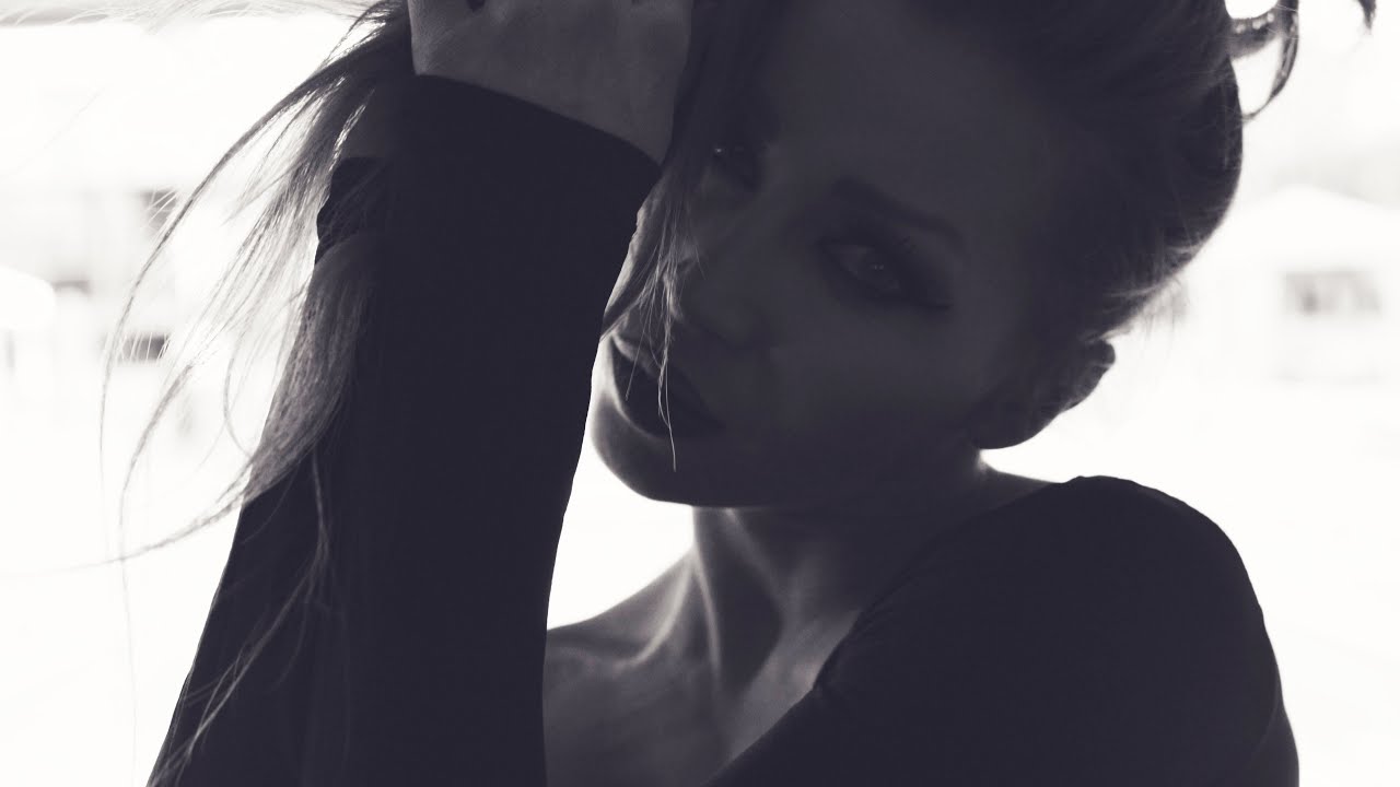 Body Movement | Moorea Wolf | FKA Twigs - Figure 8 | 4k UHD - YouTube