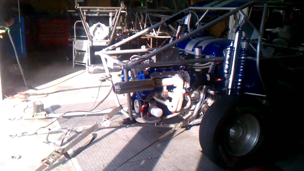 Ford powered sand car 700 HP @ wheels - YouTube