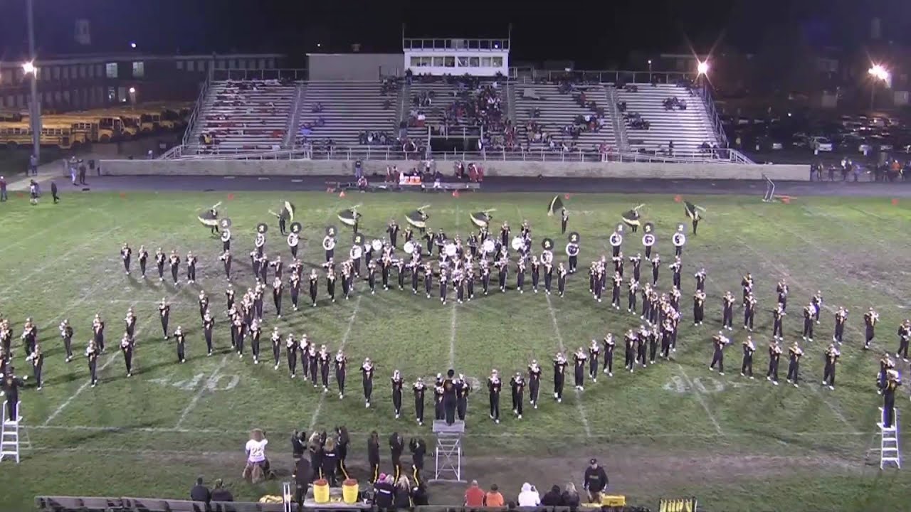 Riverside Regiment 14 October 2010 Halftime Show Home vs Chardon - YouTube