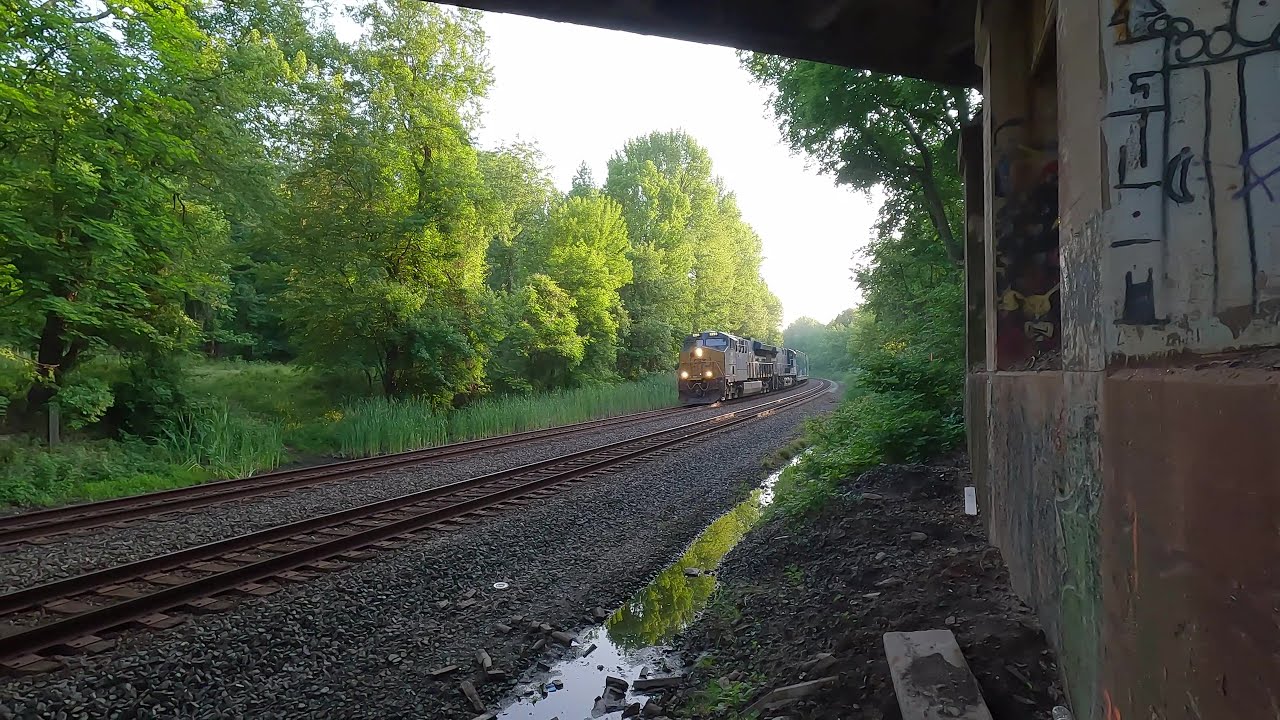 [4K] Early Bird CSX Manifest M409 on the Conrail/Lehigh Line in NJ ...