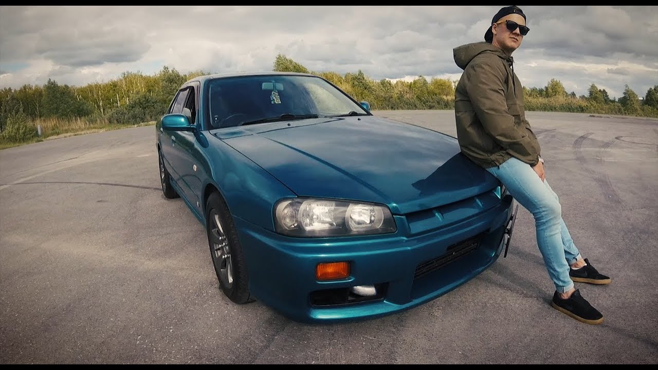 Green R34 Nissan Skyline - YouTube