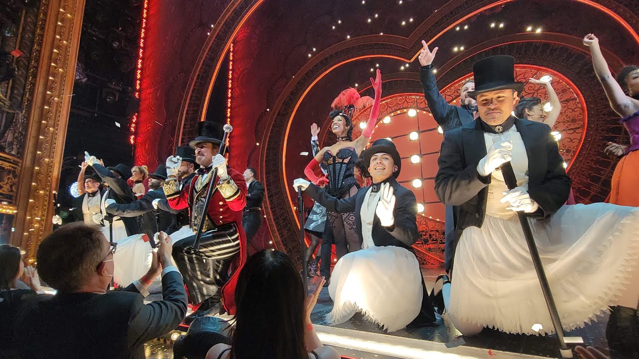 Moulin Rouge Broadway Bows | 9/1 Evening | Can-Can! Seats - YouTube