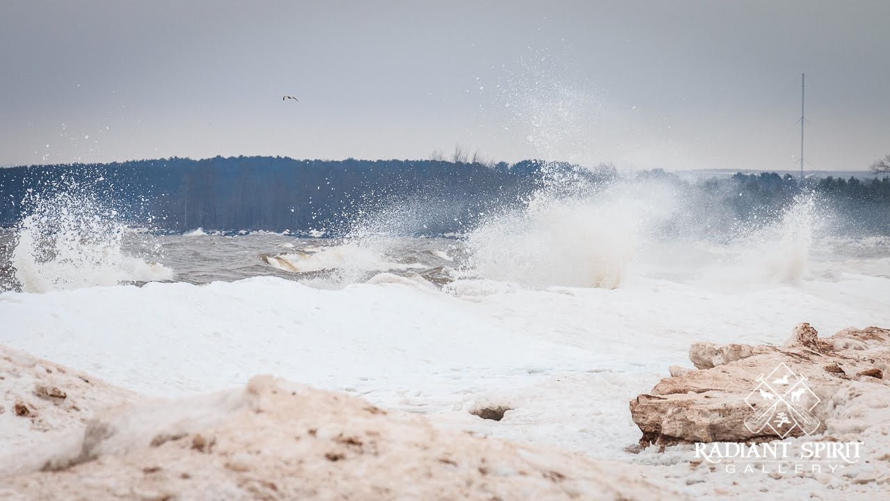 Lake Superior Waves and Ice Dunes - YouTube
