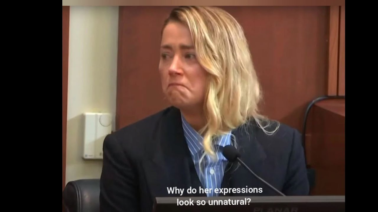 Why Do Her Expressions Look So Unnatural?? - YouTube