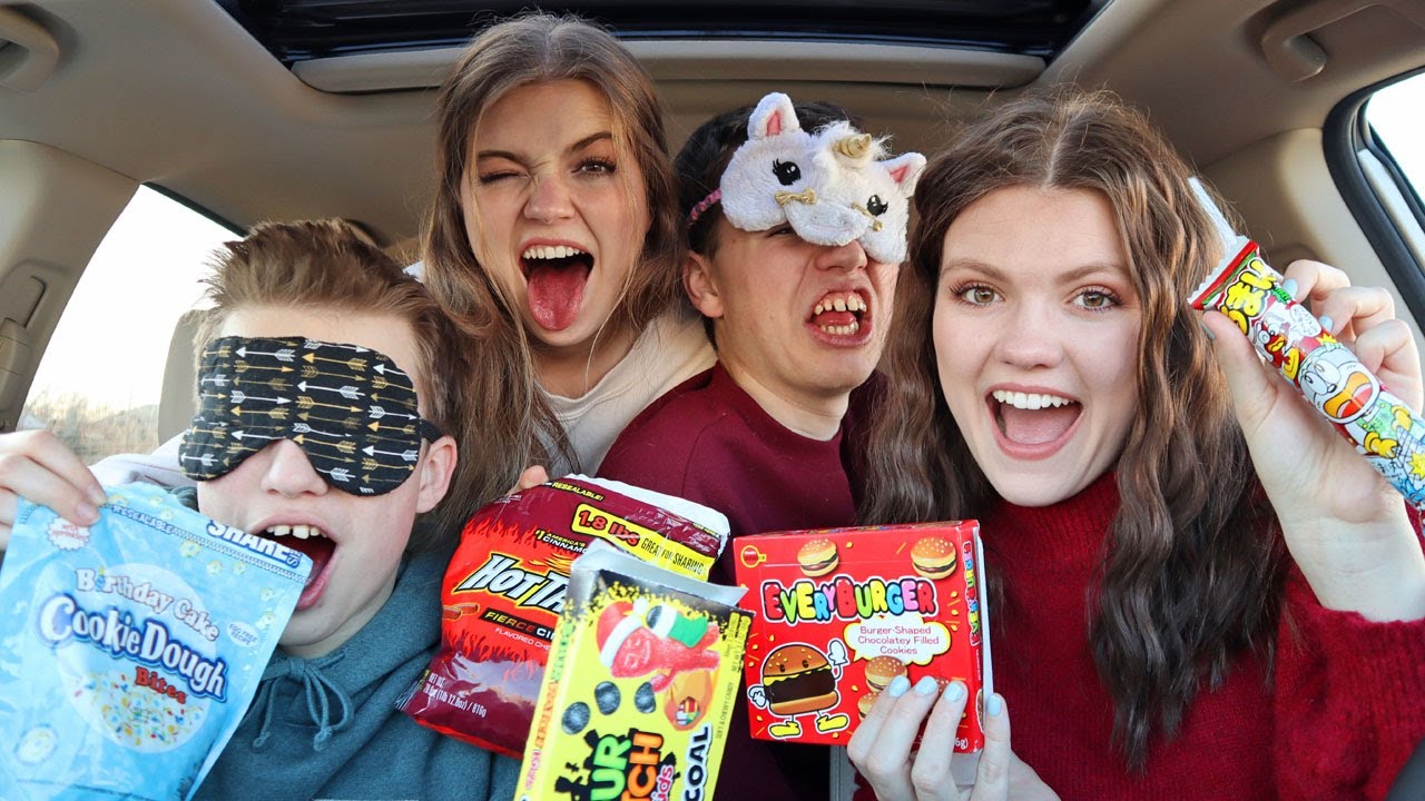 Siblings Blindfolded Candy Taste Test! - YouTube