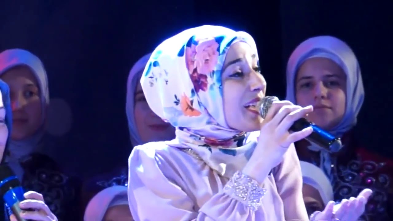 Ilahi - Nasheed - Song: "Mohammed " A group of girls crying voice very ...