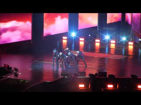 [Fancam] BTS I'm Fine 19012019 Singapore