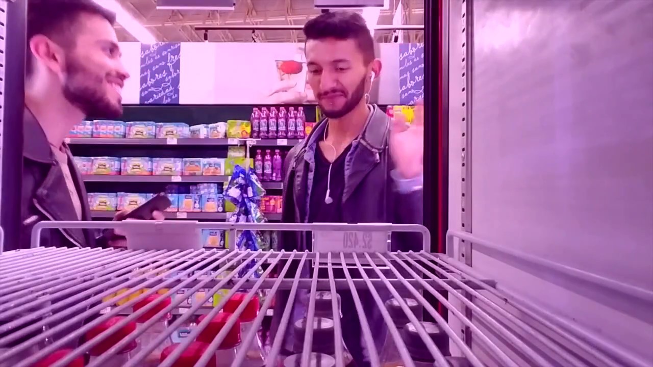 Love is love- Coca Cola - YouTube