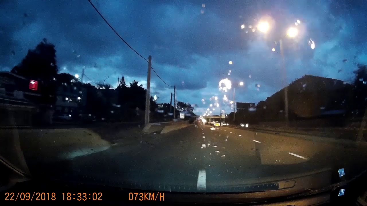 The Middle Lane Is The Slow Lane 14 - YouTube