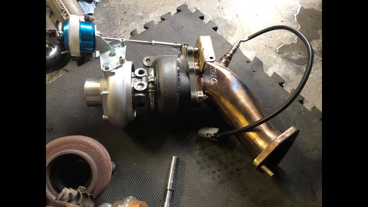 Tomei Arms MX8265 Turbo Install On RB25 - YouTube