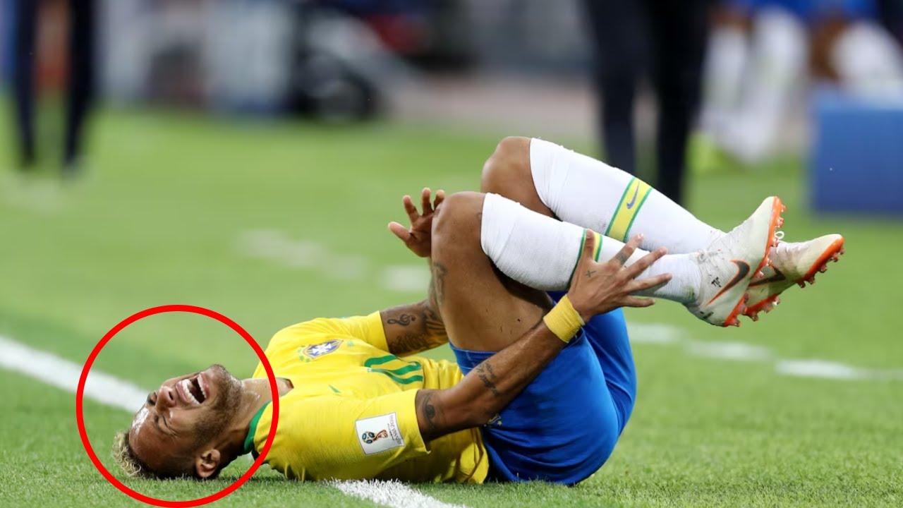 Cheating Moments in Football - YouTube