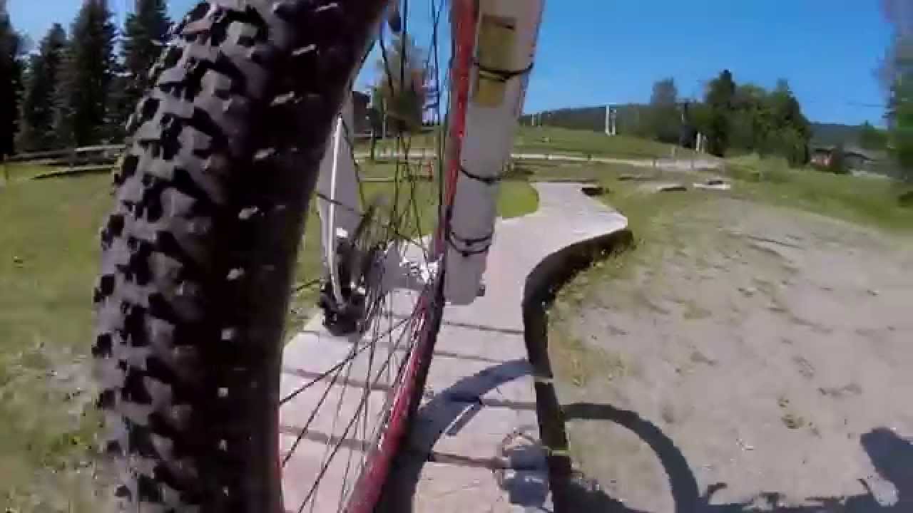 Mountain Biking with the GoPro HERO 4 Session (1080p/60fps) - YouTube