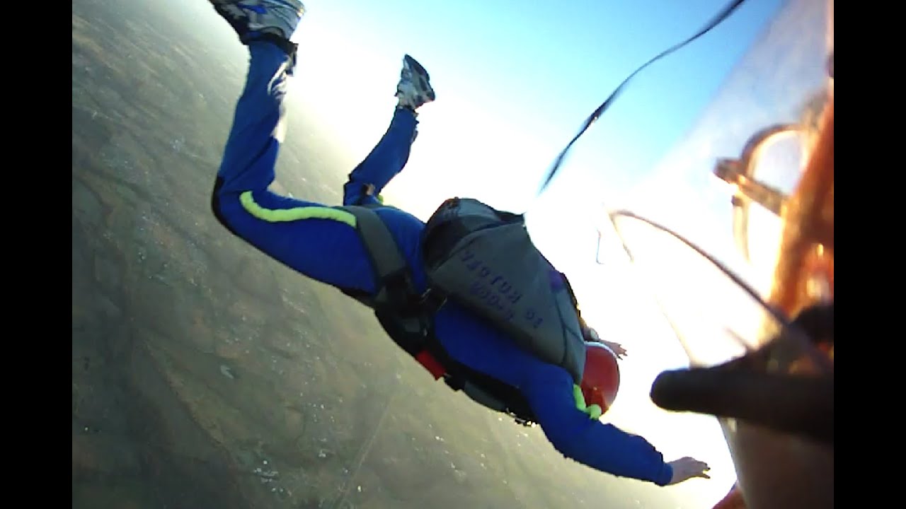 Skydiving AFF Level 5 - FAILED! - YouTube