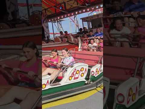 Music express ride in wildwood NJ - YouTube