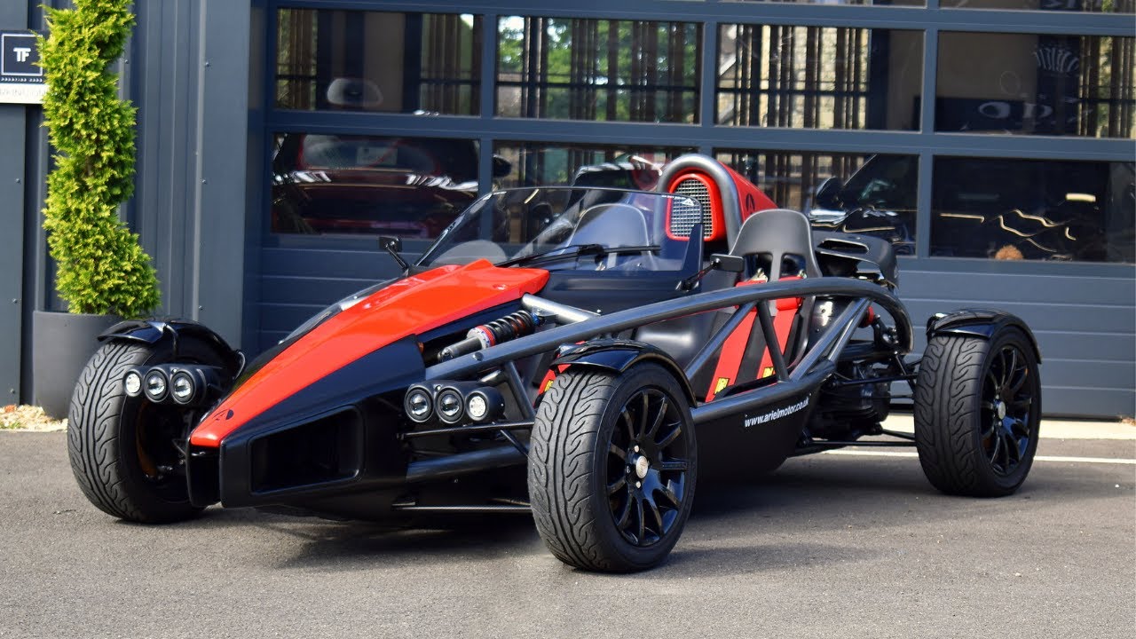 ARIEL ATOM 3 WITH 300BHP - NO WORDS!!! - YouTube