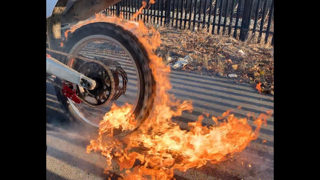 Popping My Dirtbike Tire Doing A Burnout!!! - YouTube