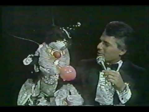 ENRIQUE GUZMÁN - PAYASITO - YouTube