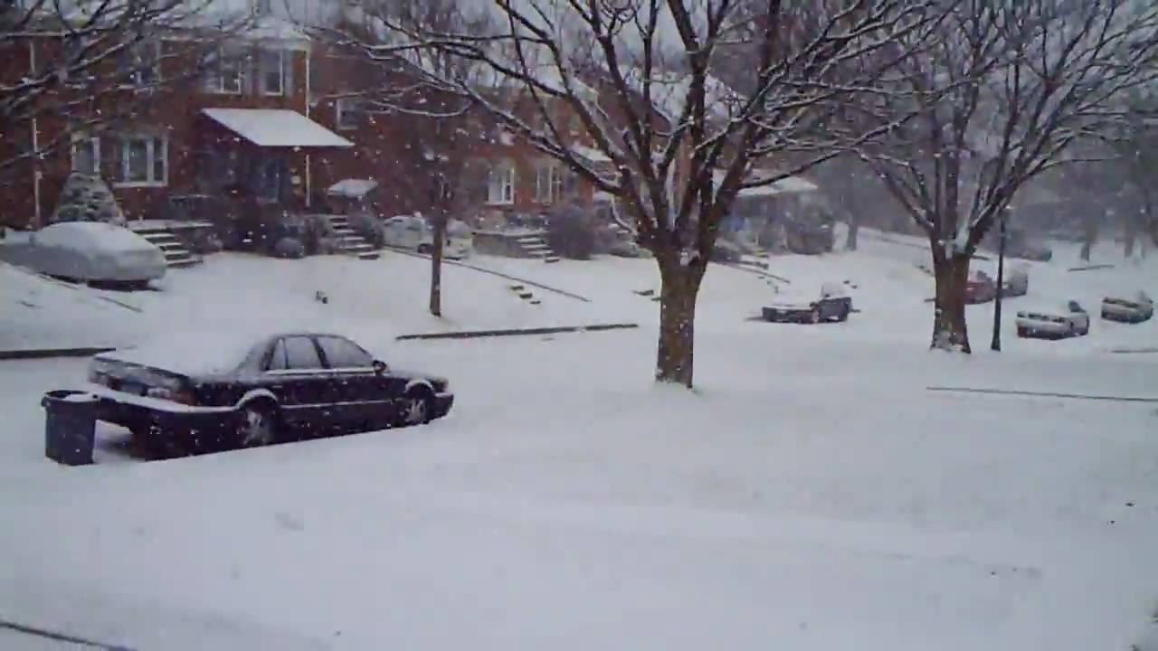 First Snow Of The Year In Baltimore - YouTube