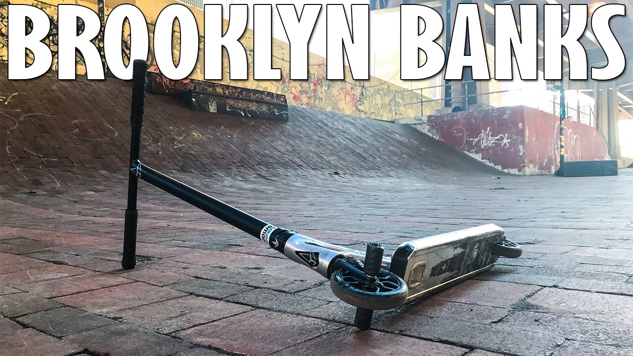LEGENDARY SKATE SPOT *BROOKLYN BANKS* - YouTube
