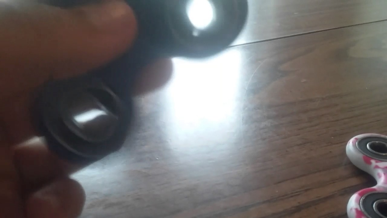 My new blue figit spinner - YouTube