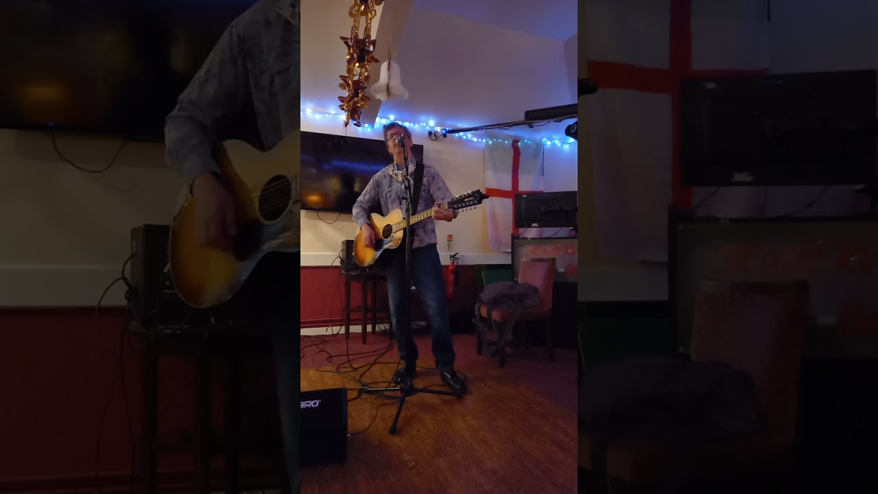 'Stay Young'. By Gallagher and Lyle. Performed by Richard Craine Live ...