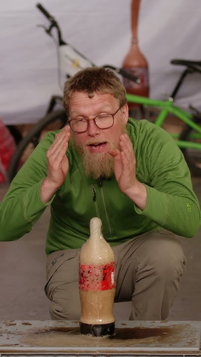 Verdens Bedste Cola Mentos Trick Nr 3 Shorts Youtube