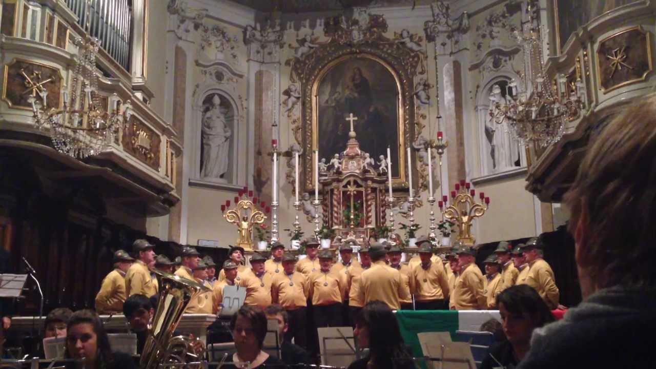 Coro Vallecamonica Monte Canino - YouTube