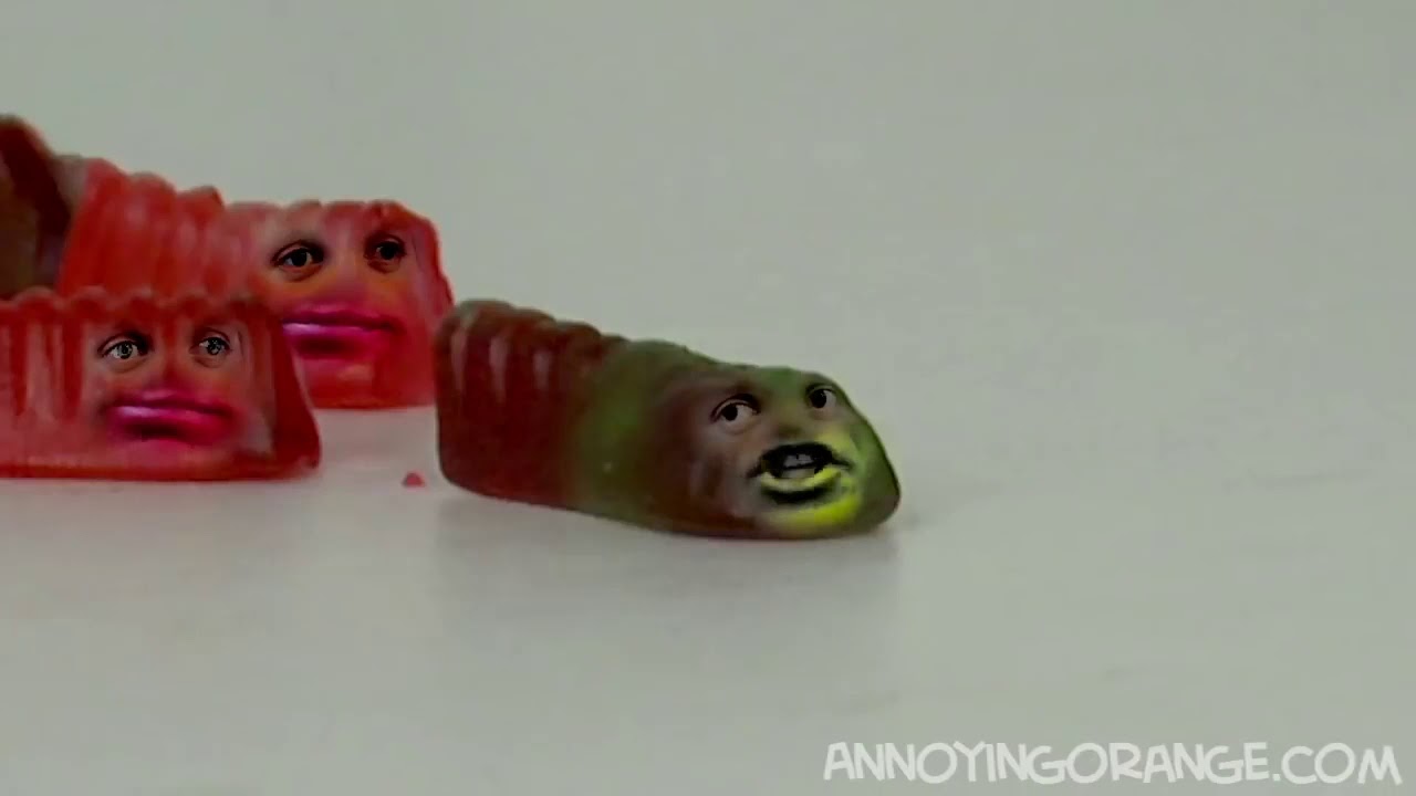 Annoying Orange Gumbrawl Fight! Sparta G.O.D Remix - YouTube
