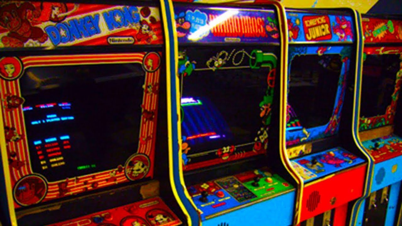 At the Laundry Mat : Classic Arcade machines!!! Wow!!! - YouTube