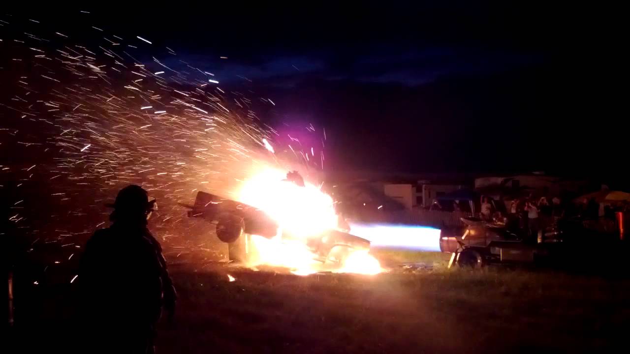 Conesville 2012 - Cooking with a Jet Engine - YouTube