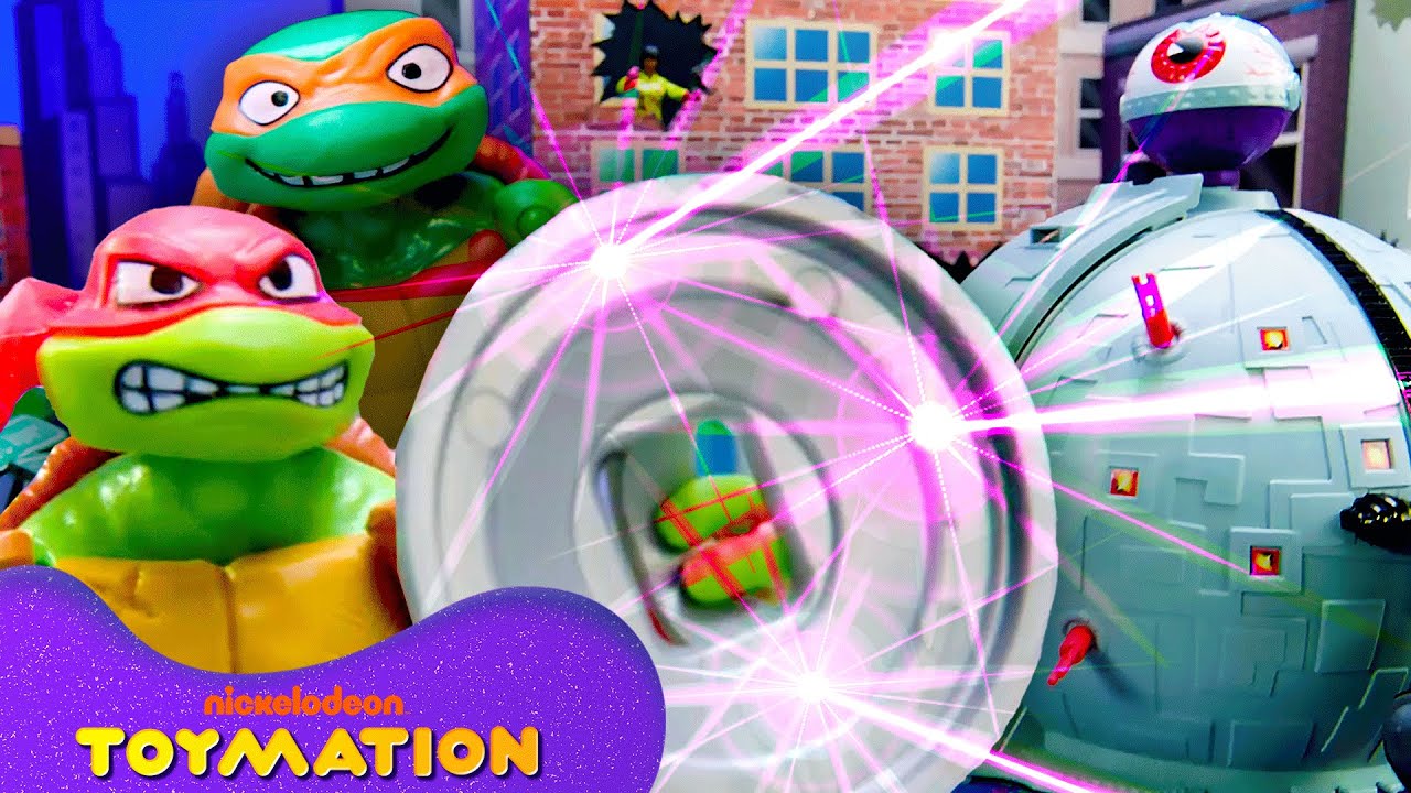 Ninja Turtles GIANT Robot Battle & Rescue! 👁️ | TMNT Toys | Toymation ...