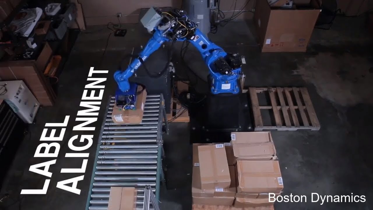 Warehouse Robot uses 3D Vision to Pick Up Tilted Boxes - YouTube