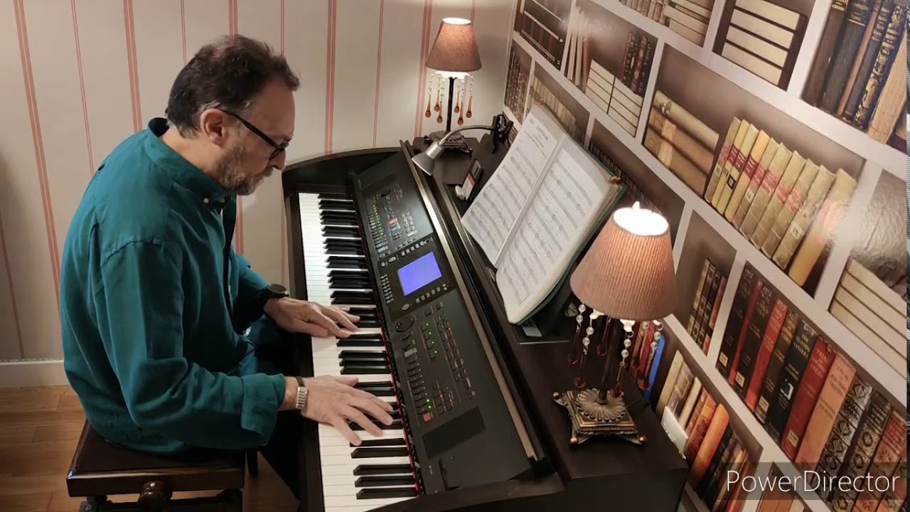 Pepe angel piano: "RESISTIRE".HD - YouTube