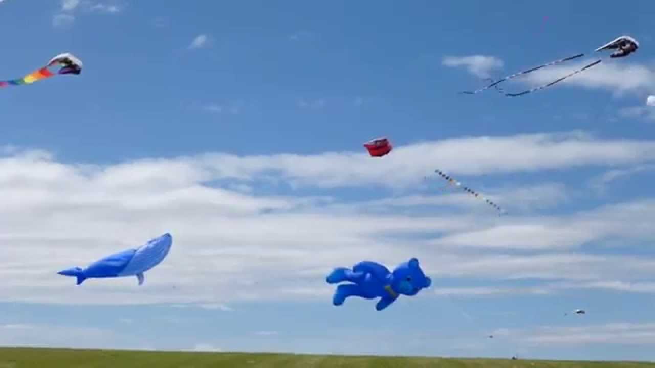 WindScape Kite Festival 1 - YouTube