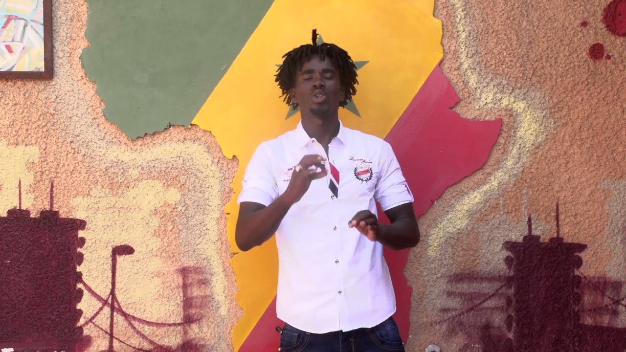 DAME SENE sur SCENE - Bande Annonce - YouTube