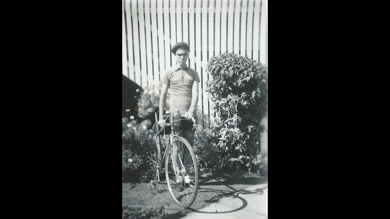 The Tom Wallace "special" - YouTube