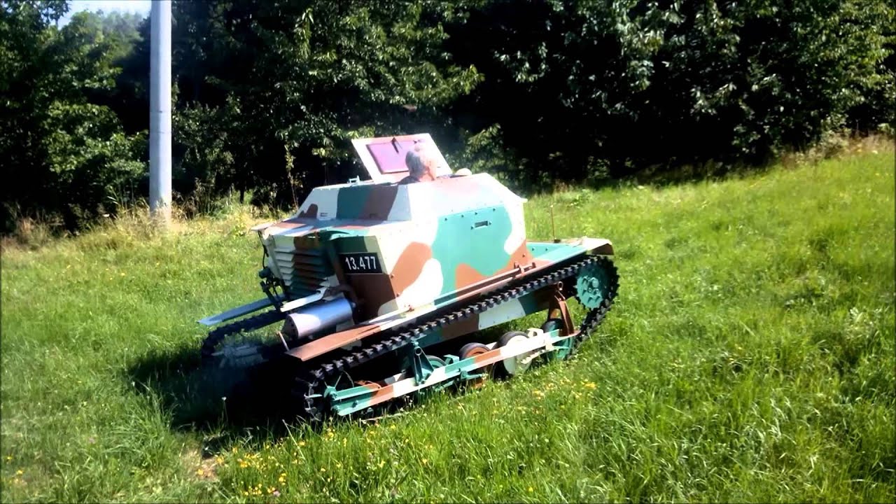 Tančík vz 33 - YouTube