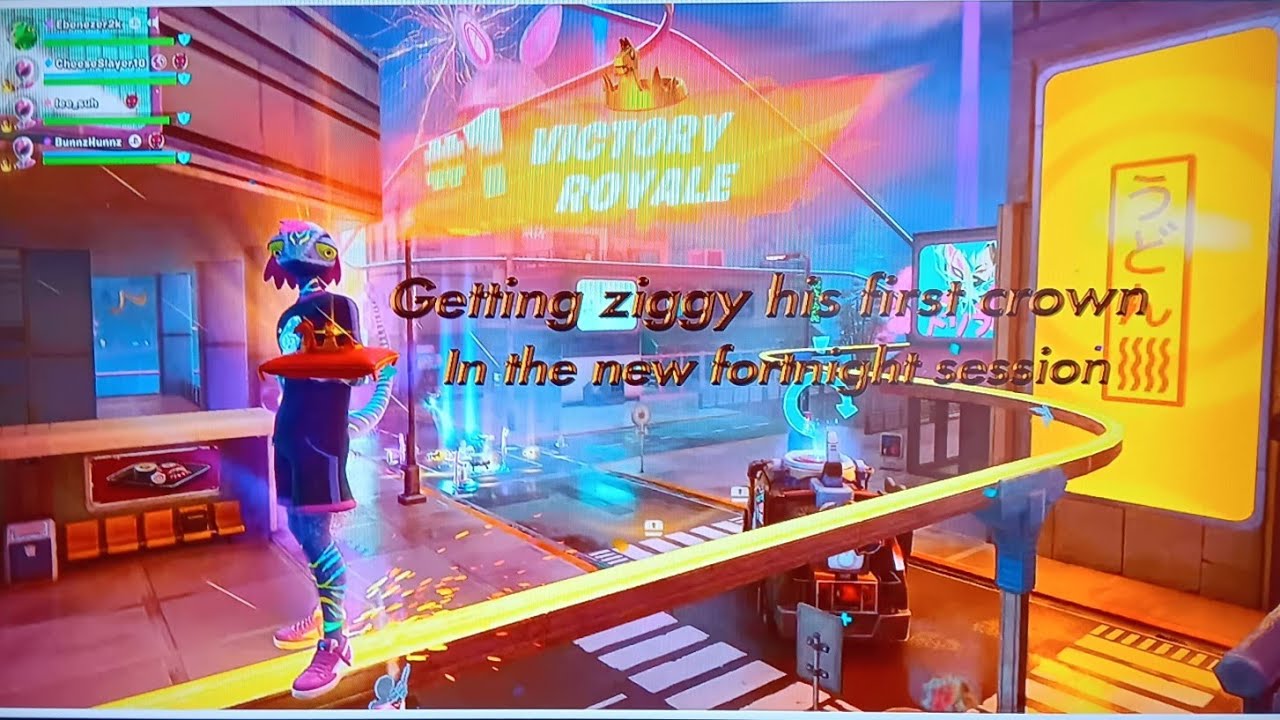 Getting ziggy his first crown In the new fortnight session - YouTube