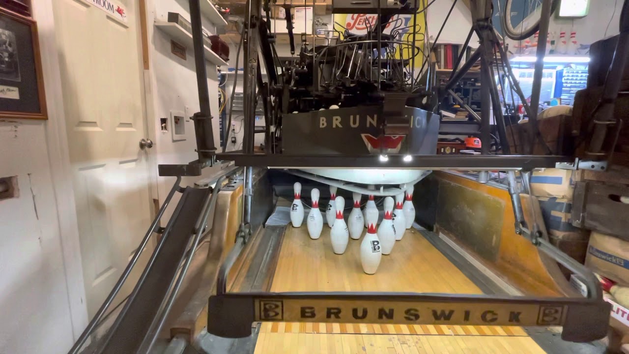 Masking unit up cycling of the Brunswick Pinsetter - by request ...