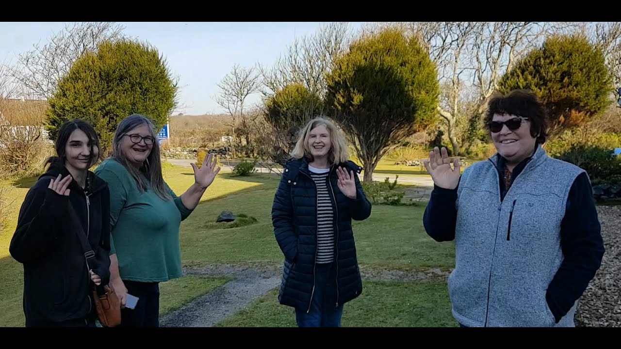 Dave and Jeanette's 2nd spring garden tour Mile End Lizard Cornwall ...