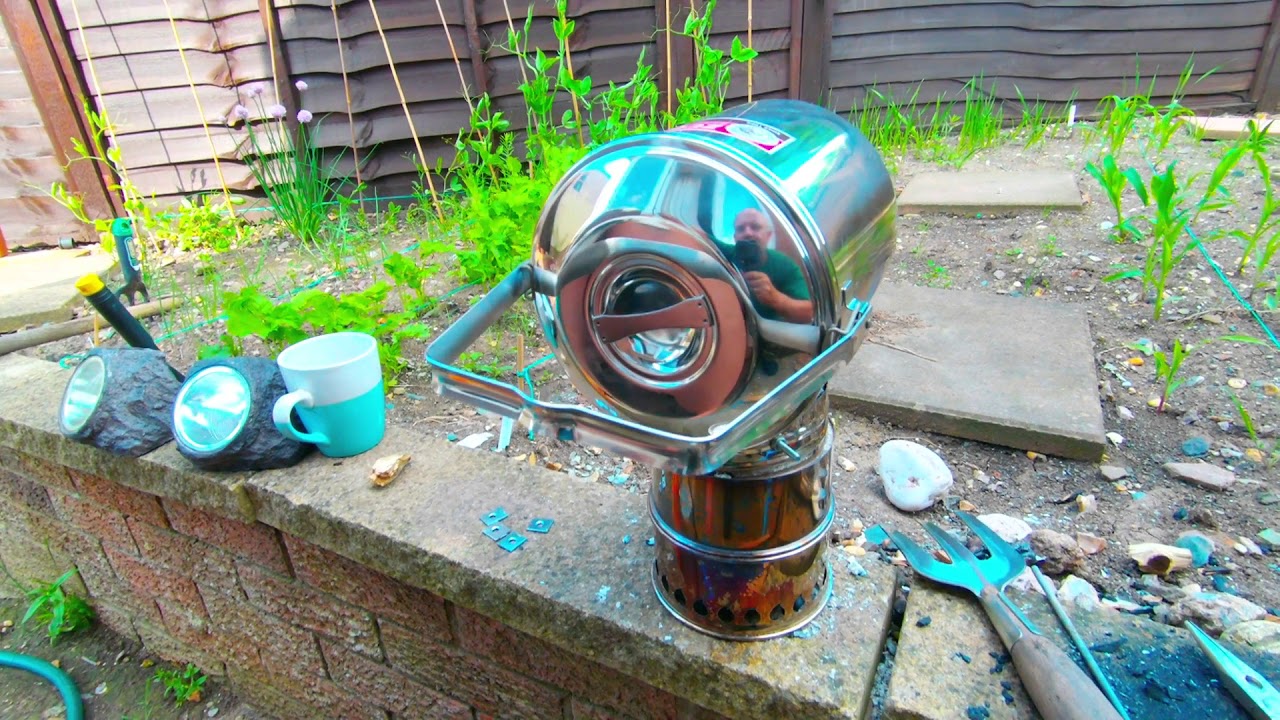 Cooking a Chicken in a Zebra Billy Can - YouTube