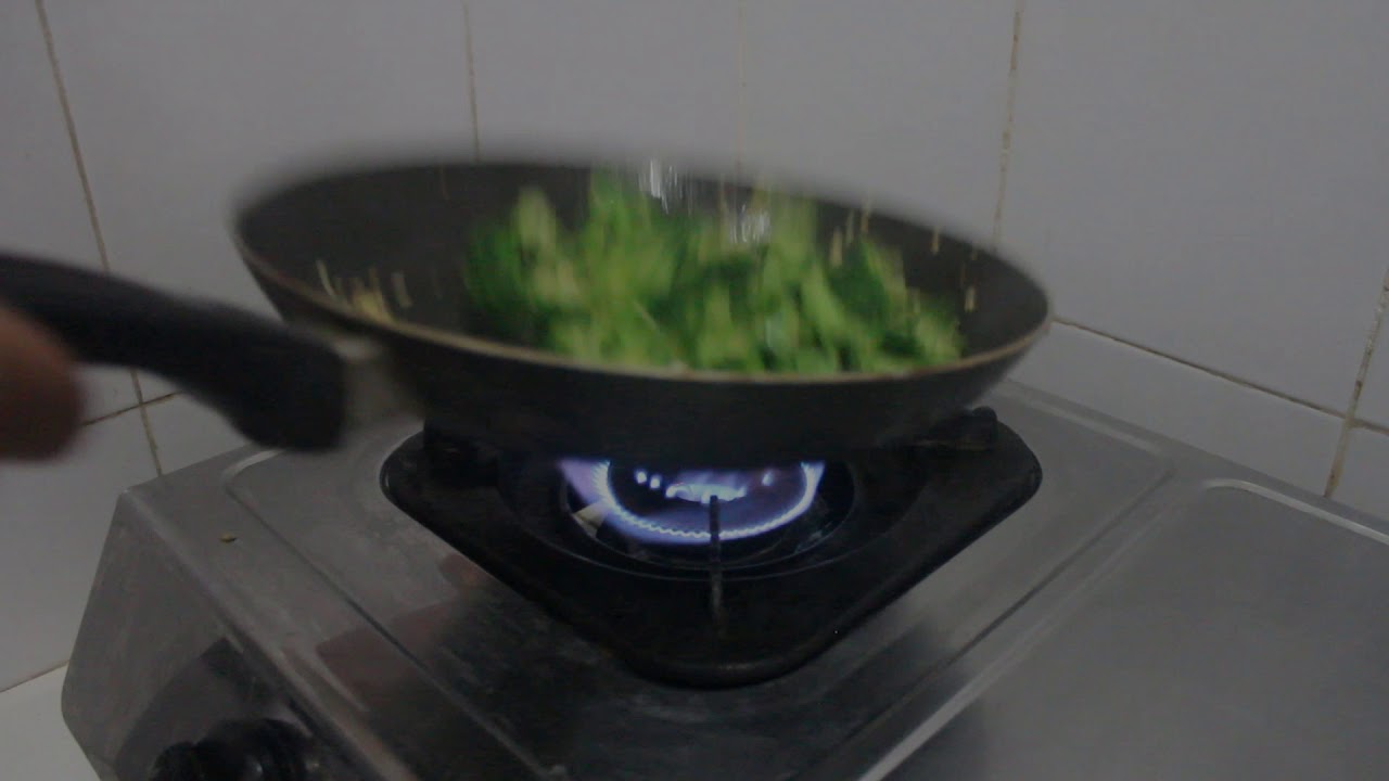 Metode Memasak Sauteing - YouTube