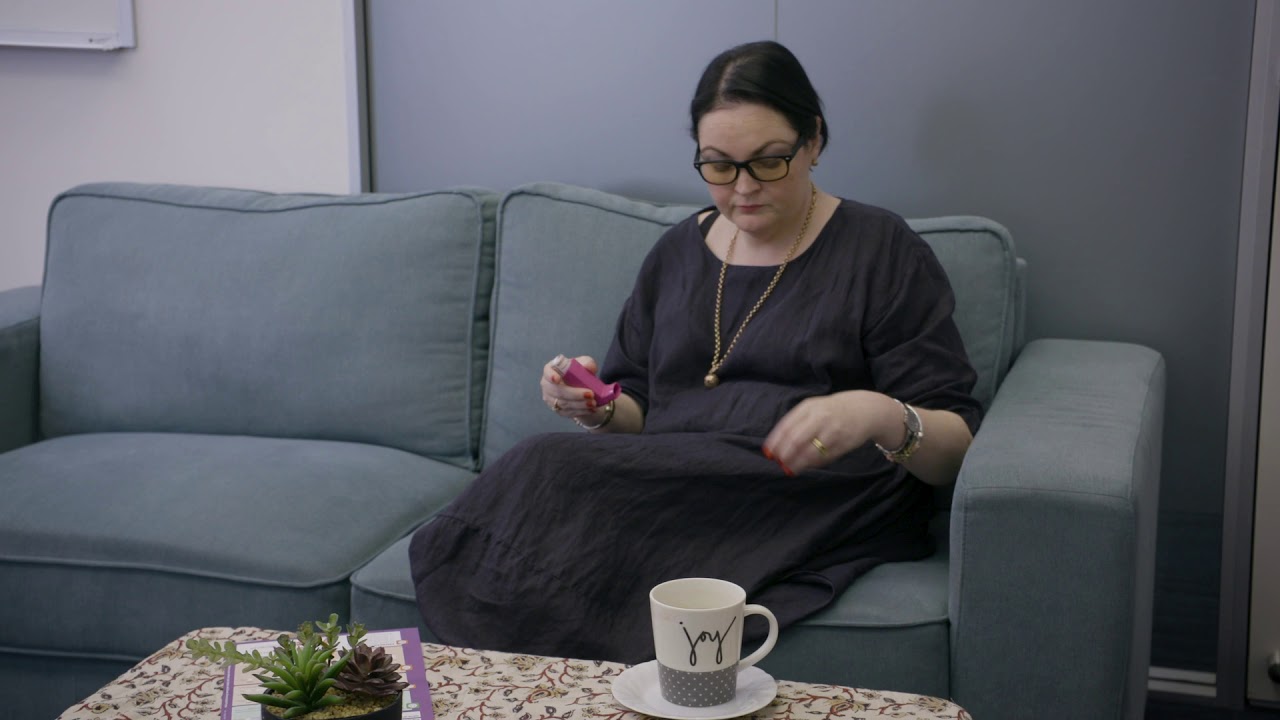 Asthma Australia - How to use a puffer with a dosage counter - YouTube