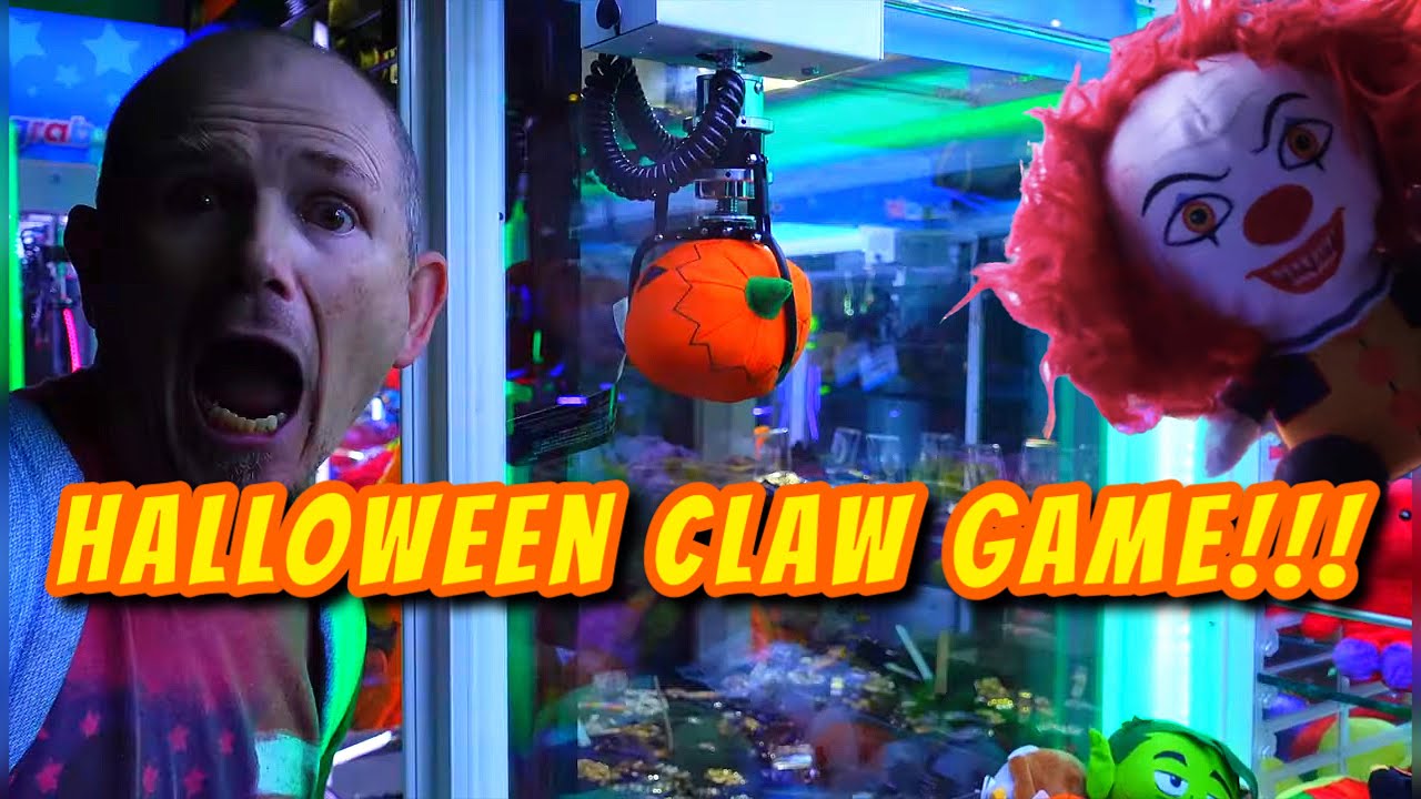 WINNING SCARY HALLOWEEN PRIZES!!! - YouTube