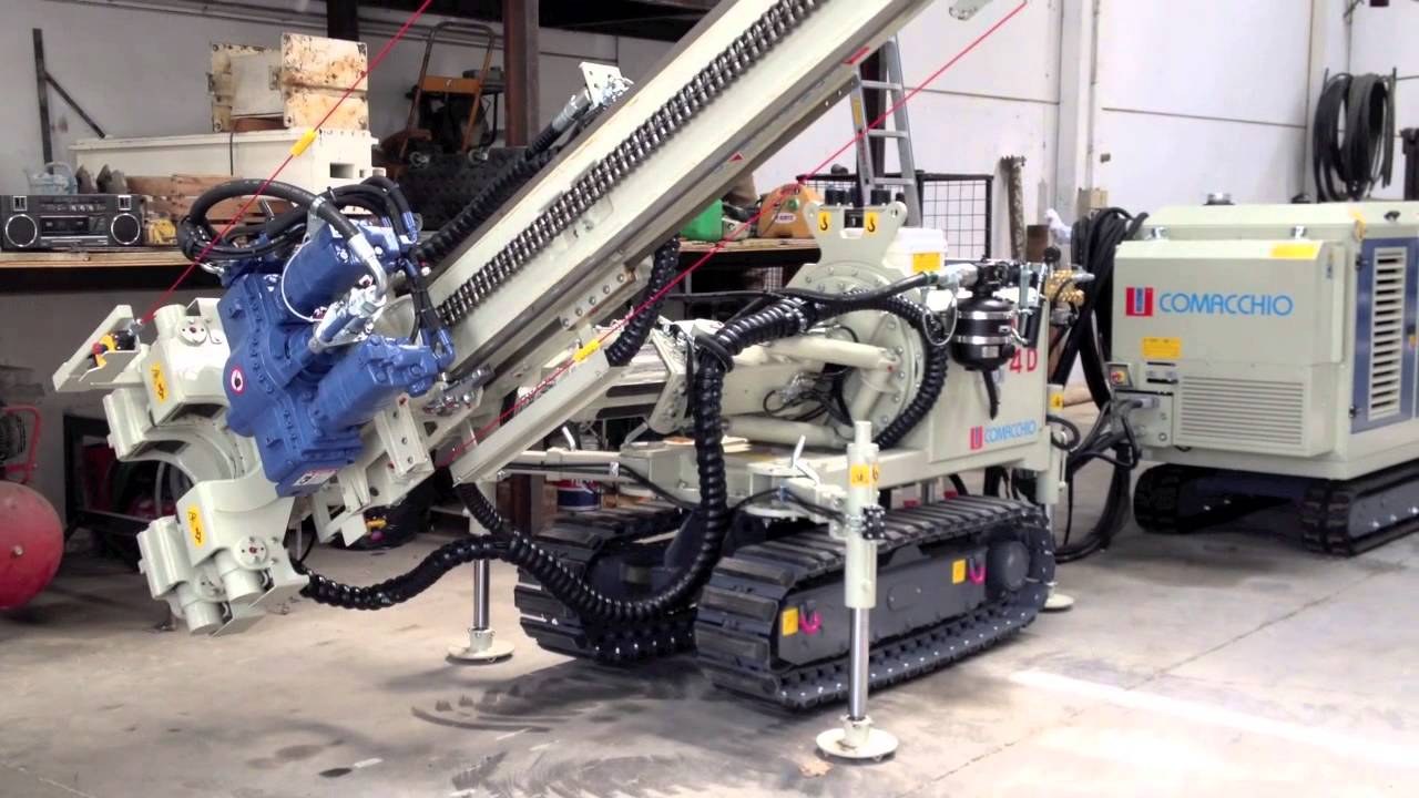 Nuova perforatrice Comacchio MC 4D - Negropal srl - YouTube