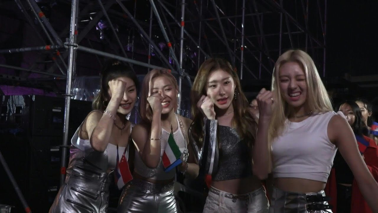 Performers gather for K-pop festival in South Korea | AFP - YouTube