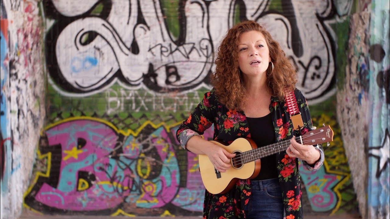 AMAPOLA -Eleonora Bianchini- (by Juan Luis Guerra) - YouTube