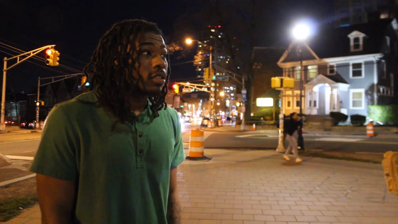 DREAD HEADED CHRISTIAN PULL OUT BIBLE APP AND CHALLENGE ISRAELITES ...