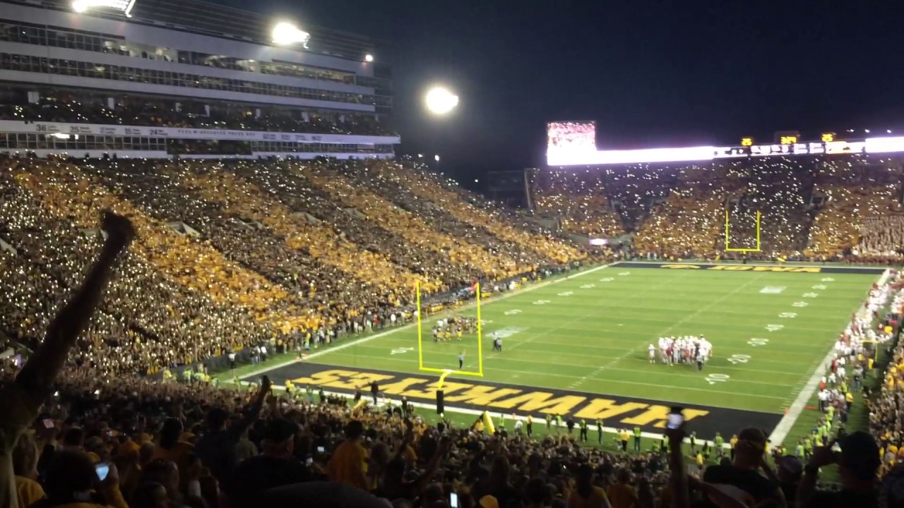 Iowa Hawkeyes night game - YouTube