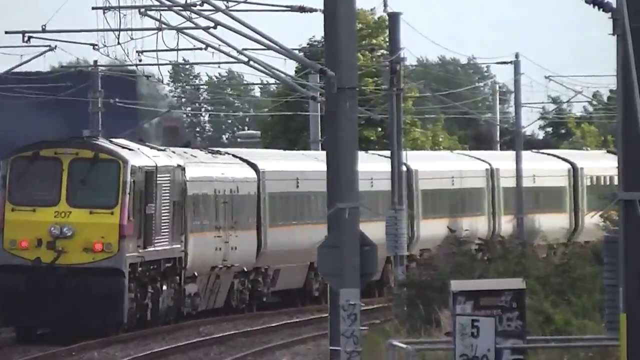Irish Rail class 201 (207) + Mk3 Enterprise 9003 - Humpback Bridge ...
